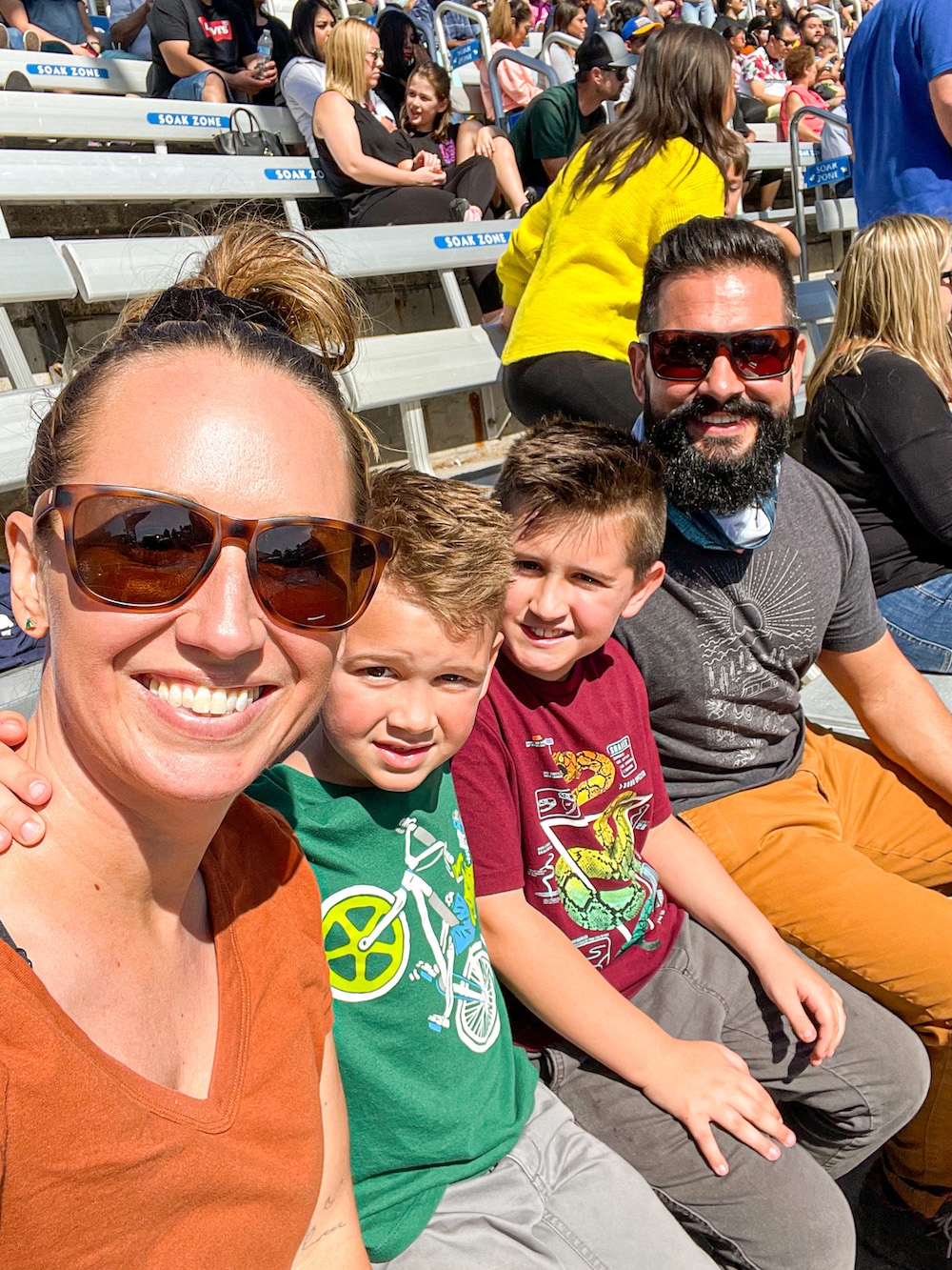 SeaWorld marinelife show – Never Say Someday